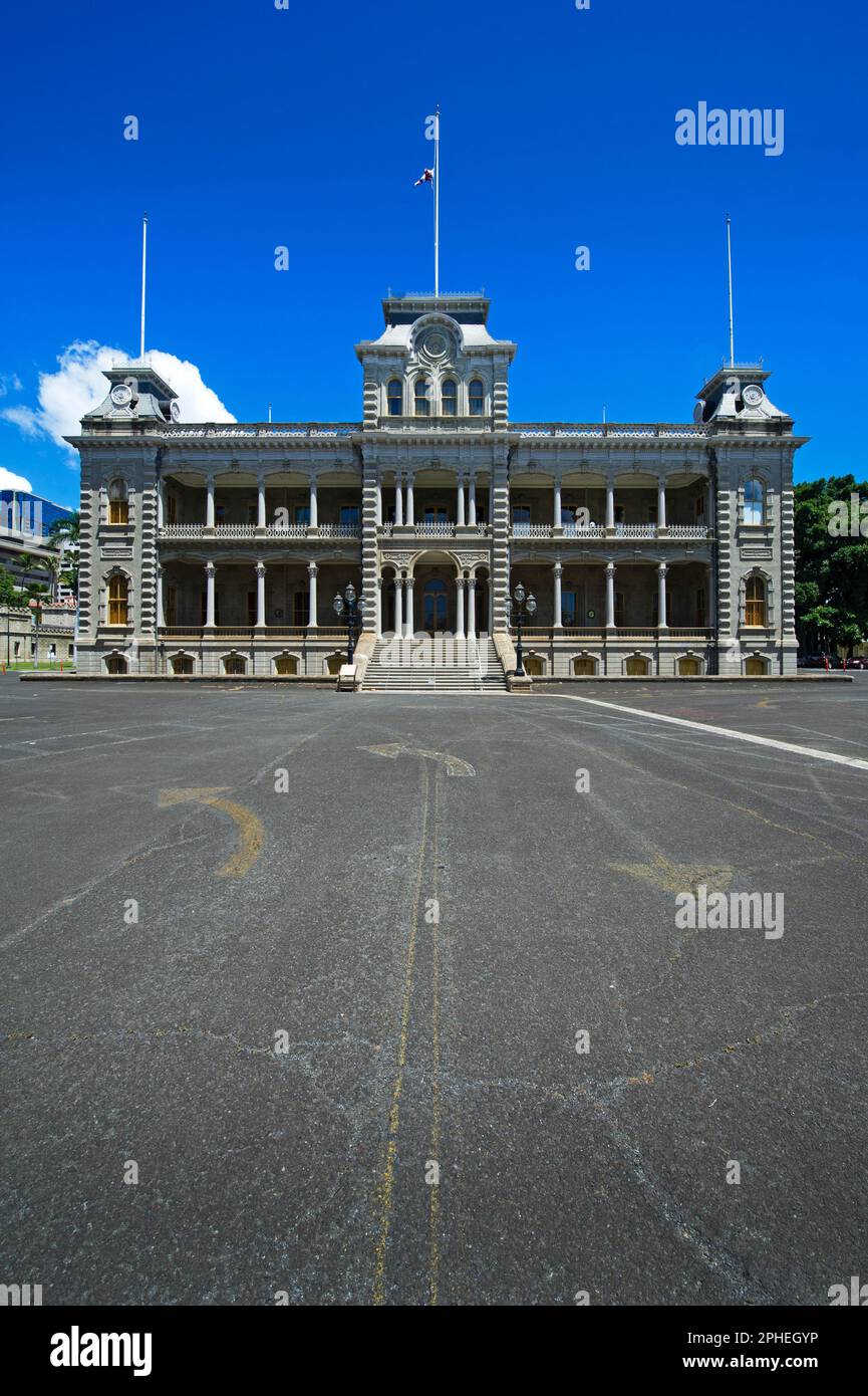 ʻIolani Palace - royal palace in Honolulu, Hawaii Stock Photo - Alamy