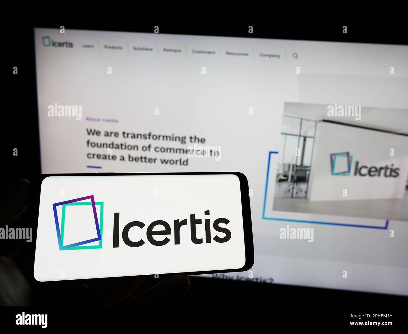Icertis logo hi-res stock photography and images - Alamy