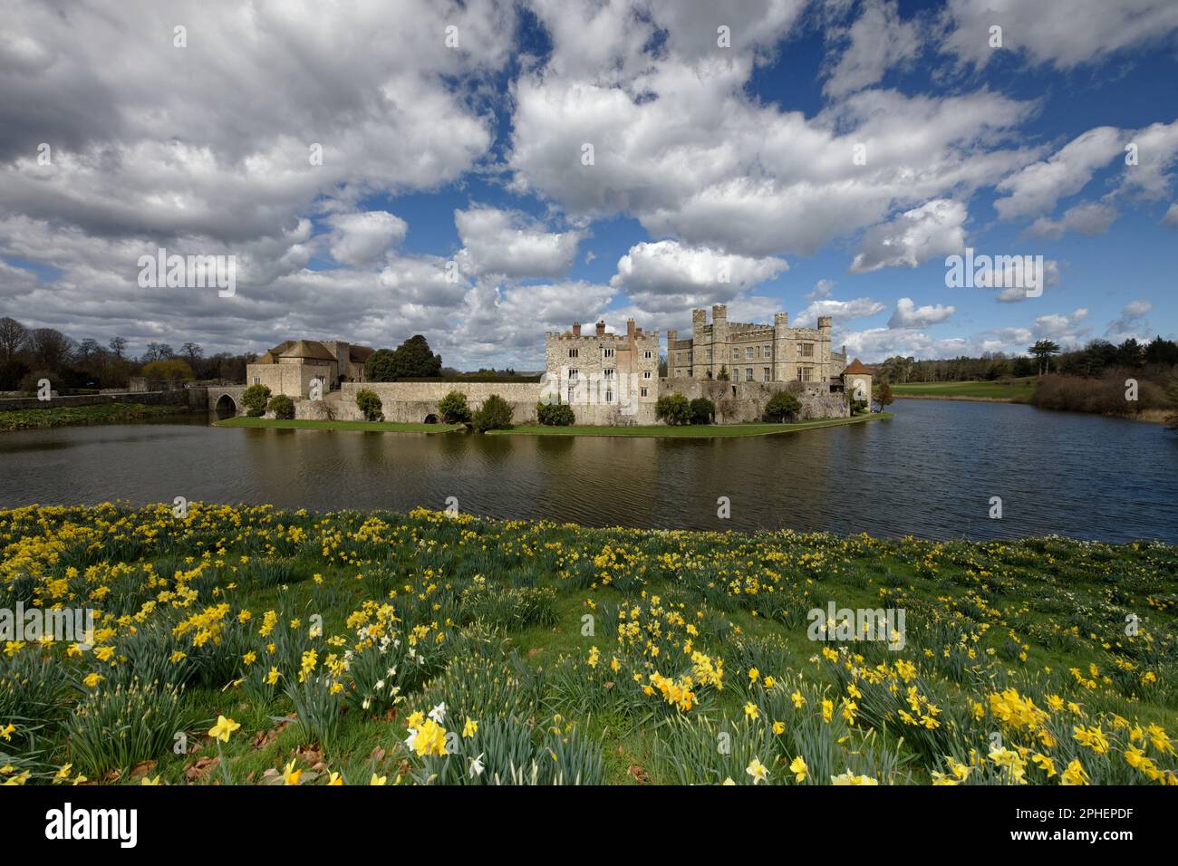 Leeds Castle Kent UK Stock Photo - Alamy