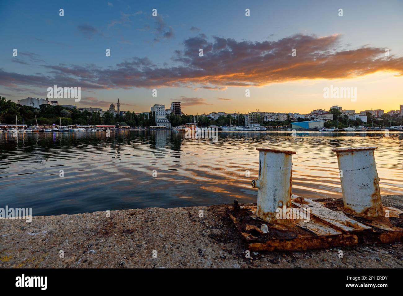 The harbor of Constanta at the Black Sea in Romania Stock Photo - Alamy