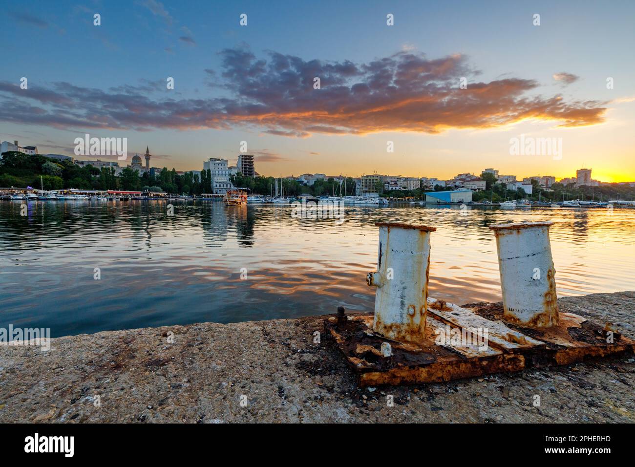 The harbor of Constanta at the Black Sea in Romania Stock Photo - Alamy