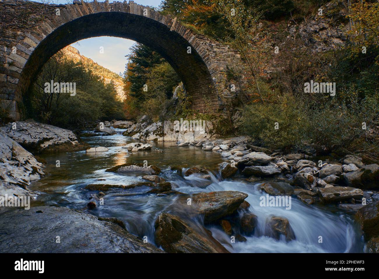 Old stone bridge Stock Photo - Alamy