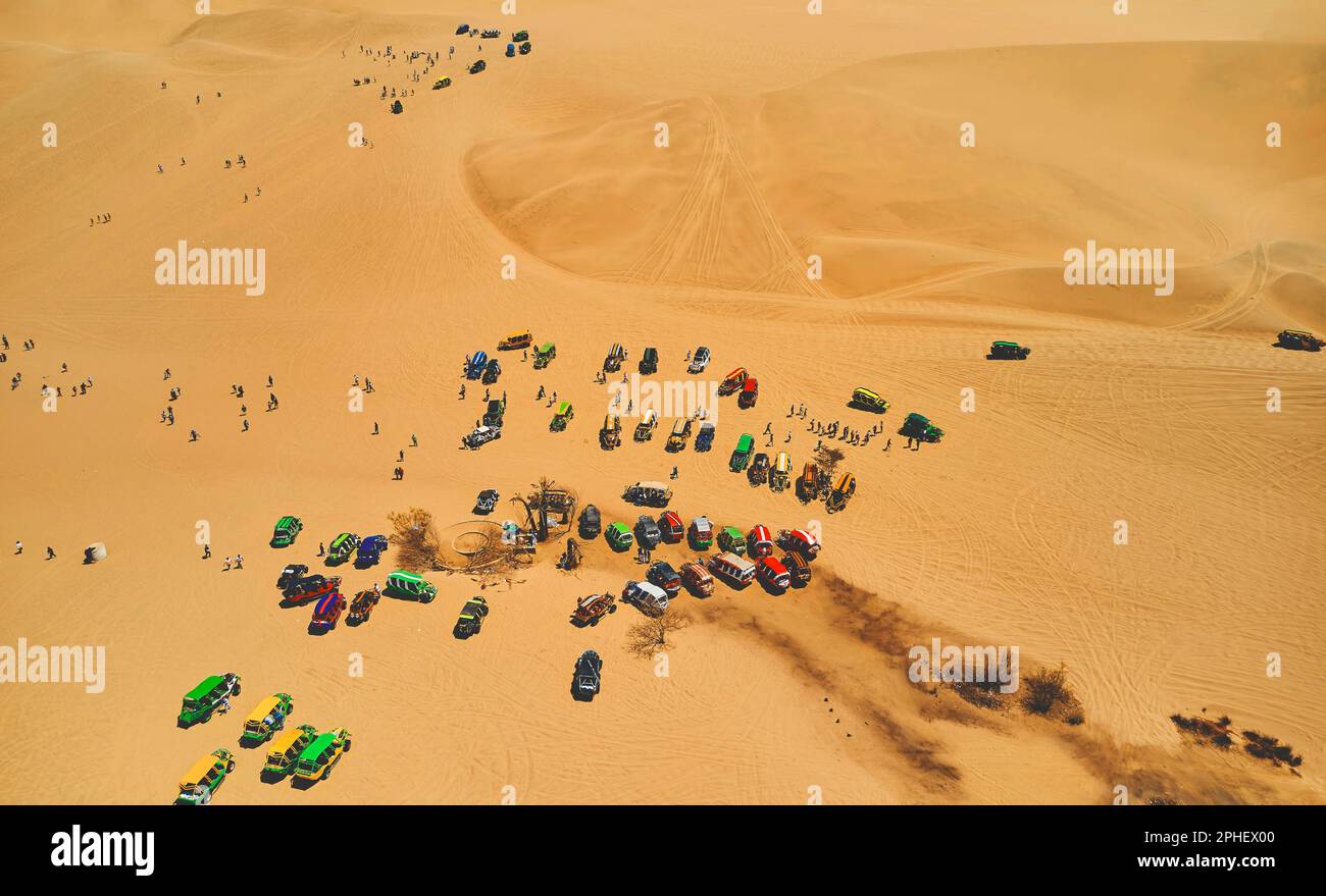 The Huacachina oasis is a natural oasis in the middle of the desert ...