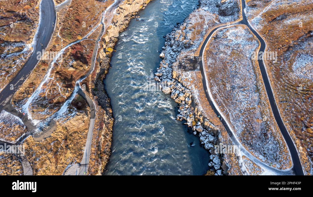 The fast flowing Skjalfandafljot river, downstream from Godafoss ...