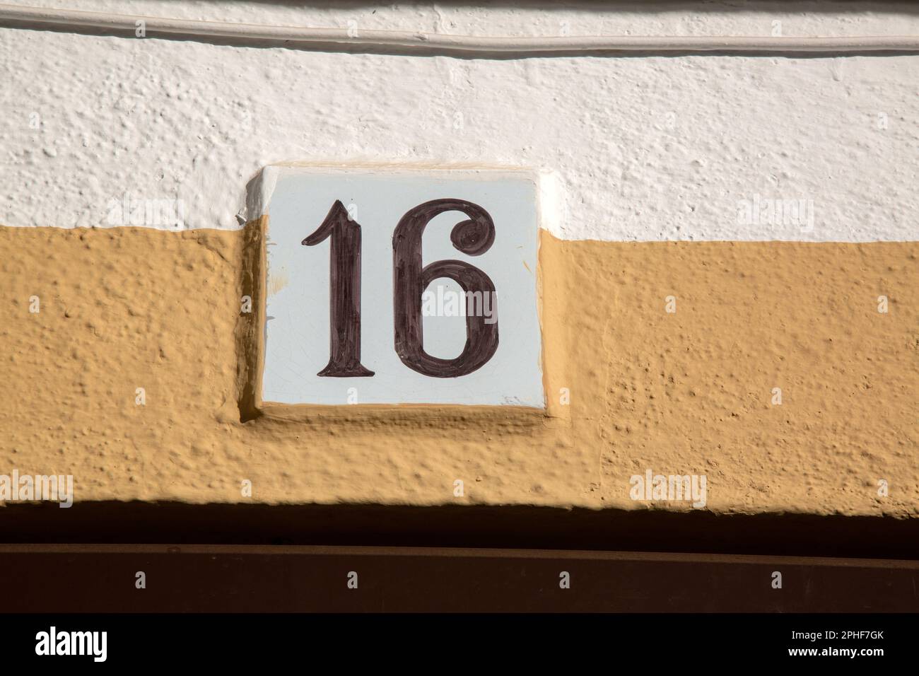 Number sixteen hi-res stock photography and images - Alamy