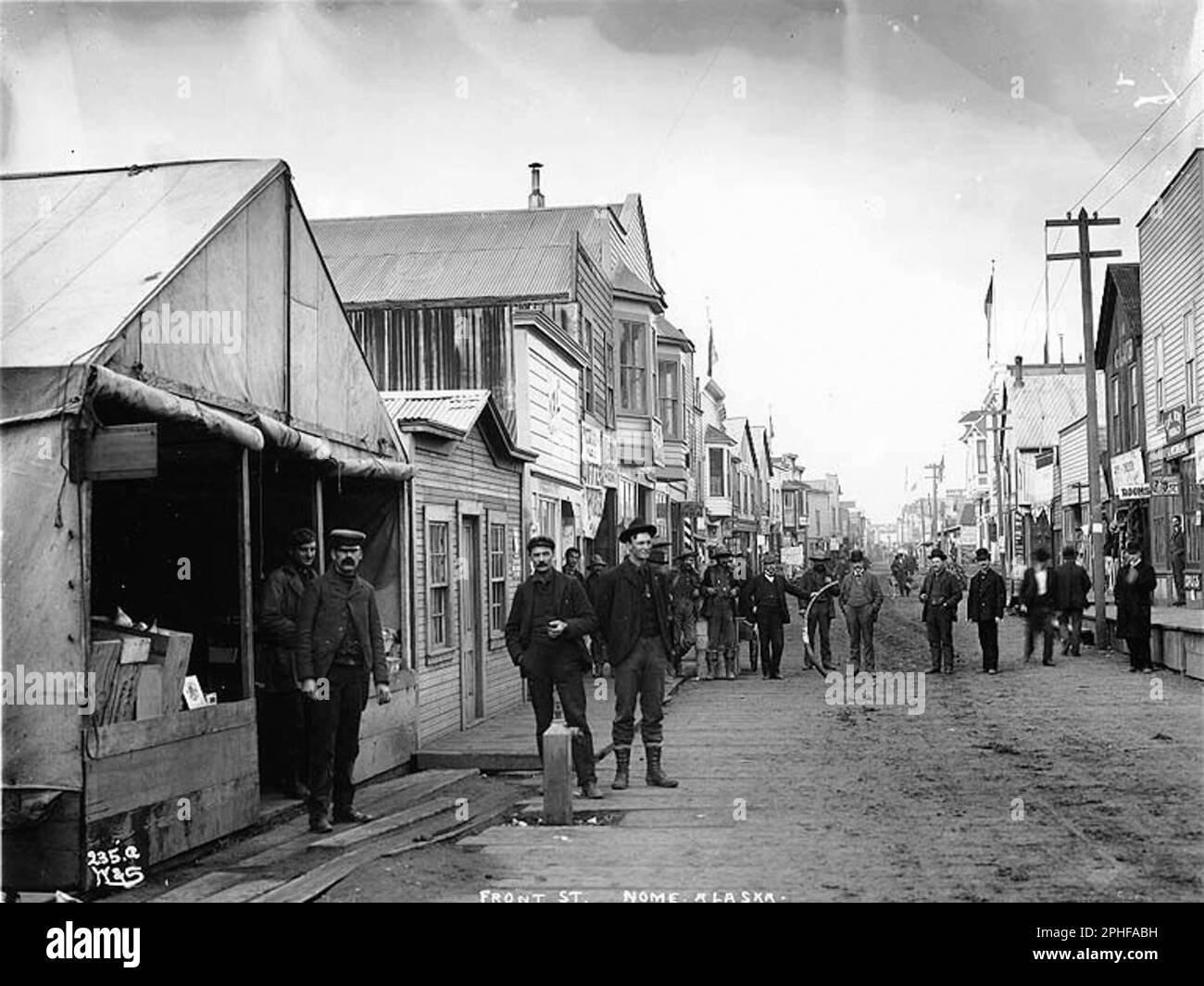 Nome alaska 1900 hi-res stock photography and images - Alamy