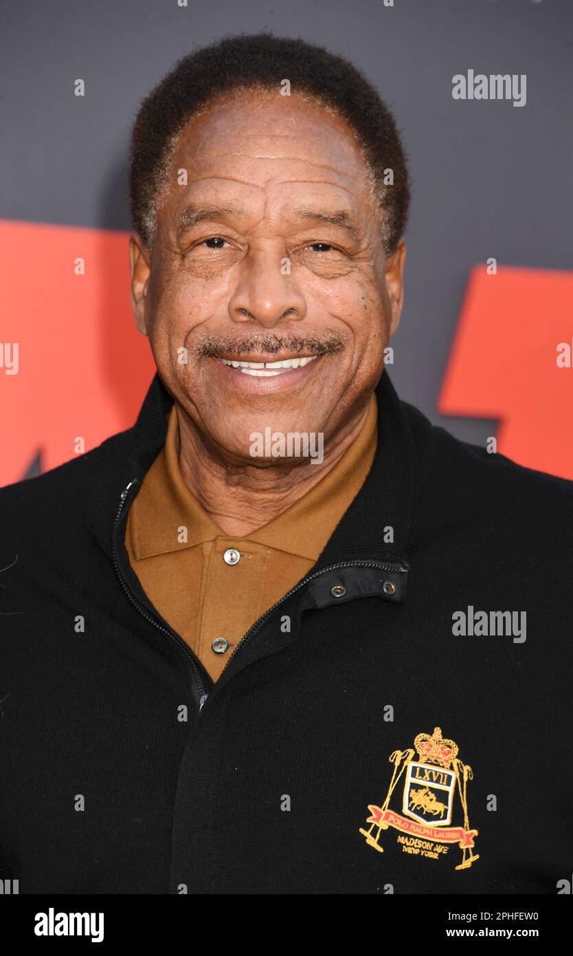 LOS ANGELES, CALIFORNIA - MARCH 27: Dave Winfield attends Amazon ...