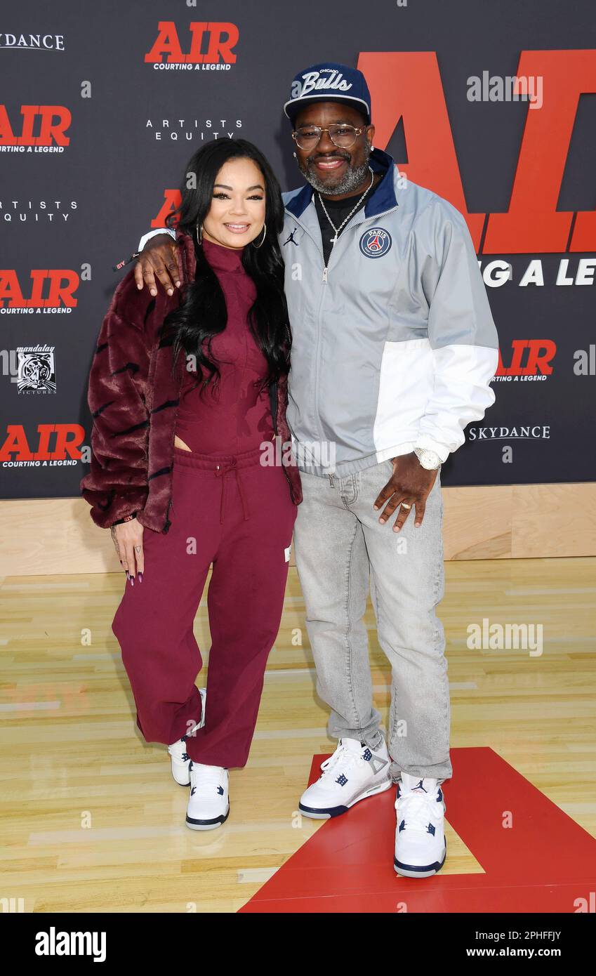 LOS ANGELES, CALIFORNIA - MARCH 27: (L-R) Verina Howery and Lil Rel ...