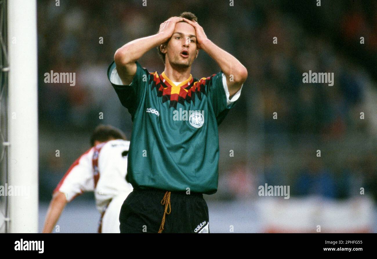 firo: 1995 football: football: archive photos, archive photo, archive ...