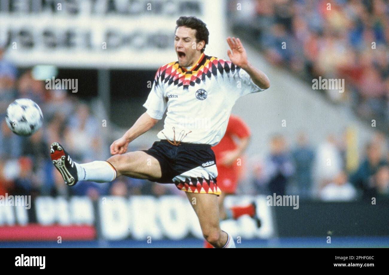 firo: 1995 football: football: archive photos, archive photo, archive ...