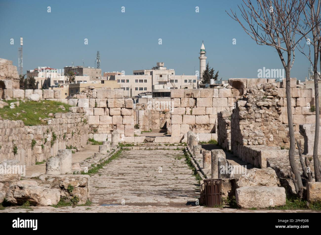 Path from the Entrance Gate to the Umayyad Palace, the Citadel, Amman ...