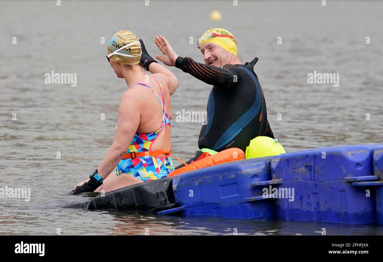 Swim ampics hi-res stock photography and images - Alamy