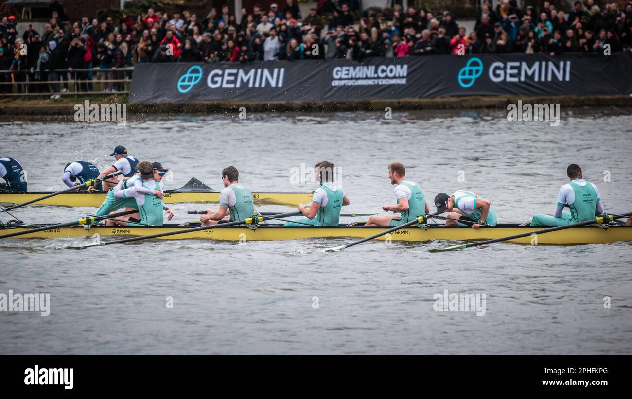 Cambridge men win the Oxford v Cambridge boat race 2023 Stock Photo - Alamy