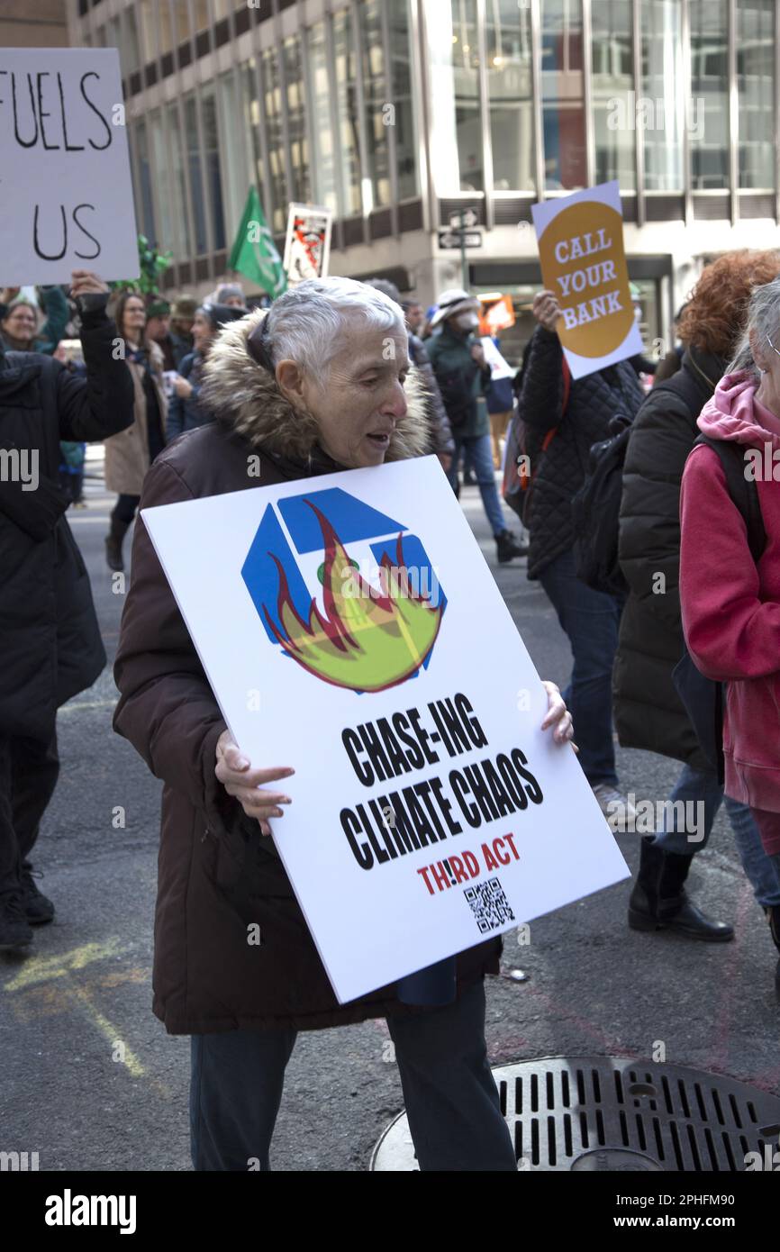 Devestating hi-res stock photography and images - Alamy