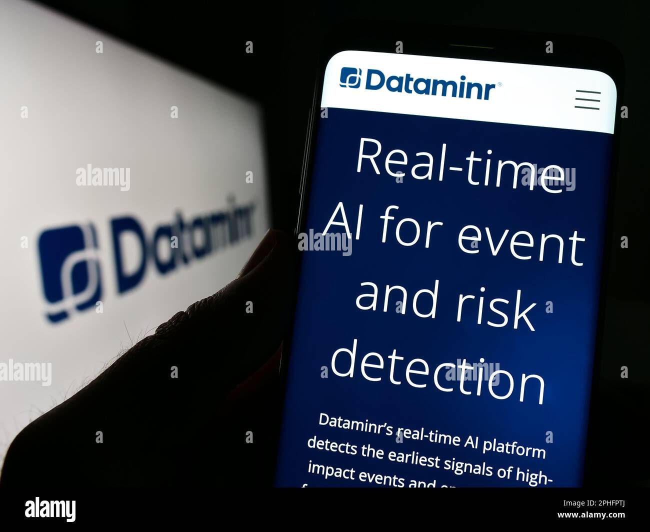 Dataminr logo hi-res stock photography and images - Alamy