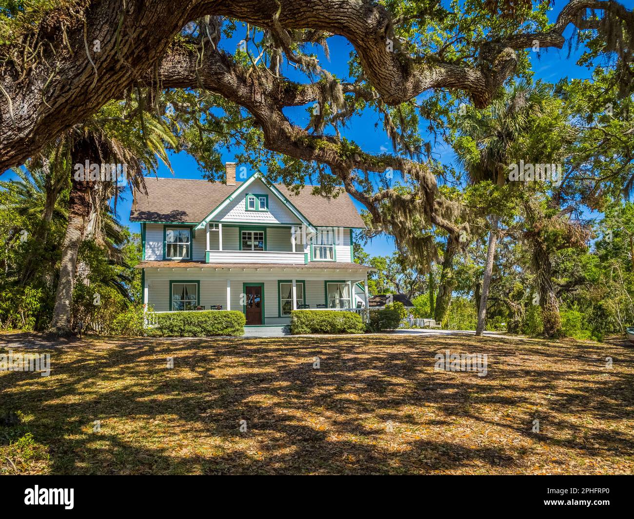 Guptill House at Selby Gardens Historic Spanish Point in Osprey Florida ...