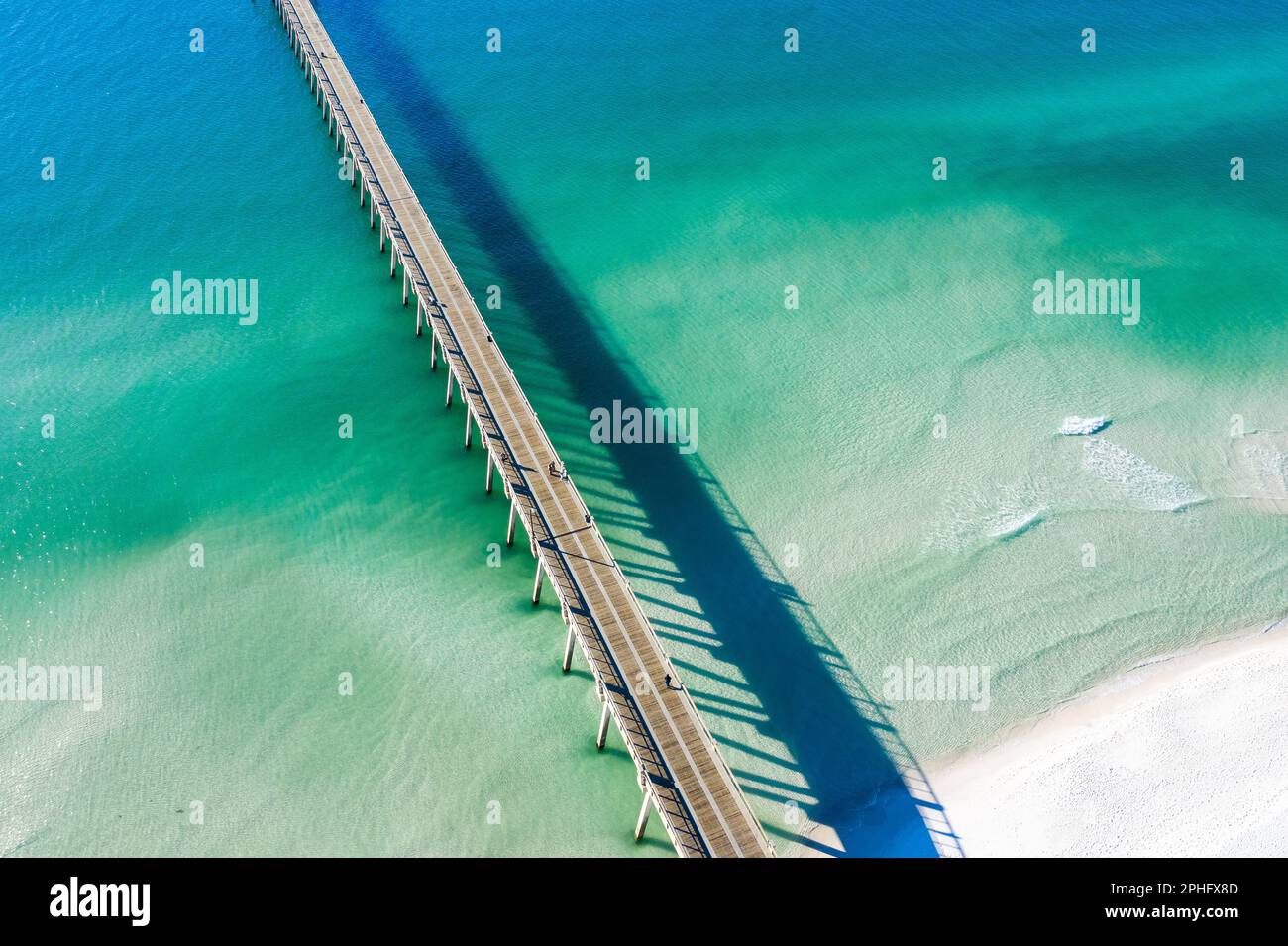 The Navarre Beach Fishing Pier is a record-holding fishing pier in ...