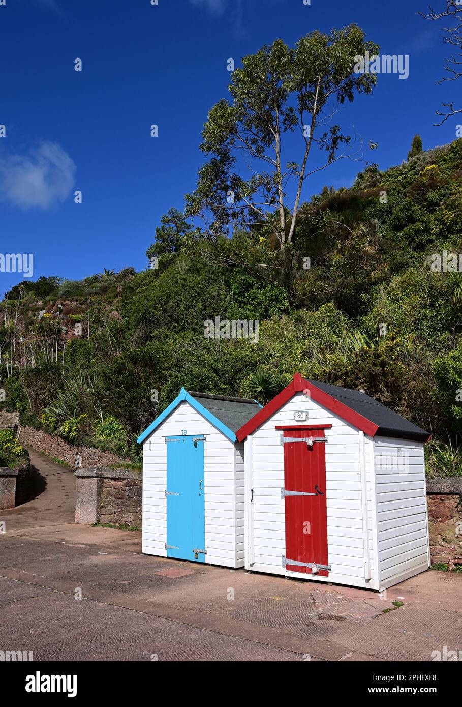 England devon goodrington sands promenade hi-res stock photography and ...