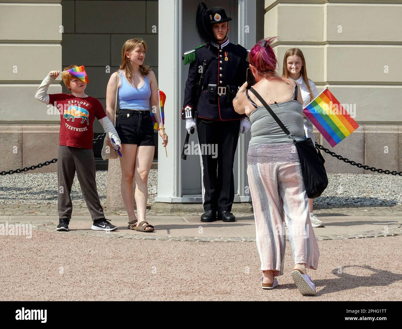 Norway, Oslo, Royal Guard on sentry duty at the Royal Palace Photo ...