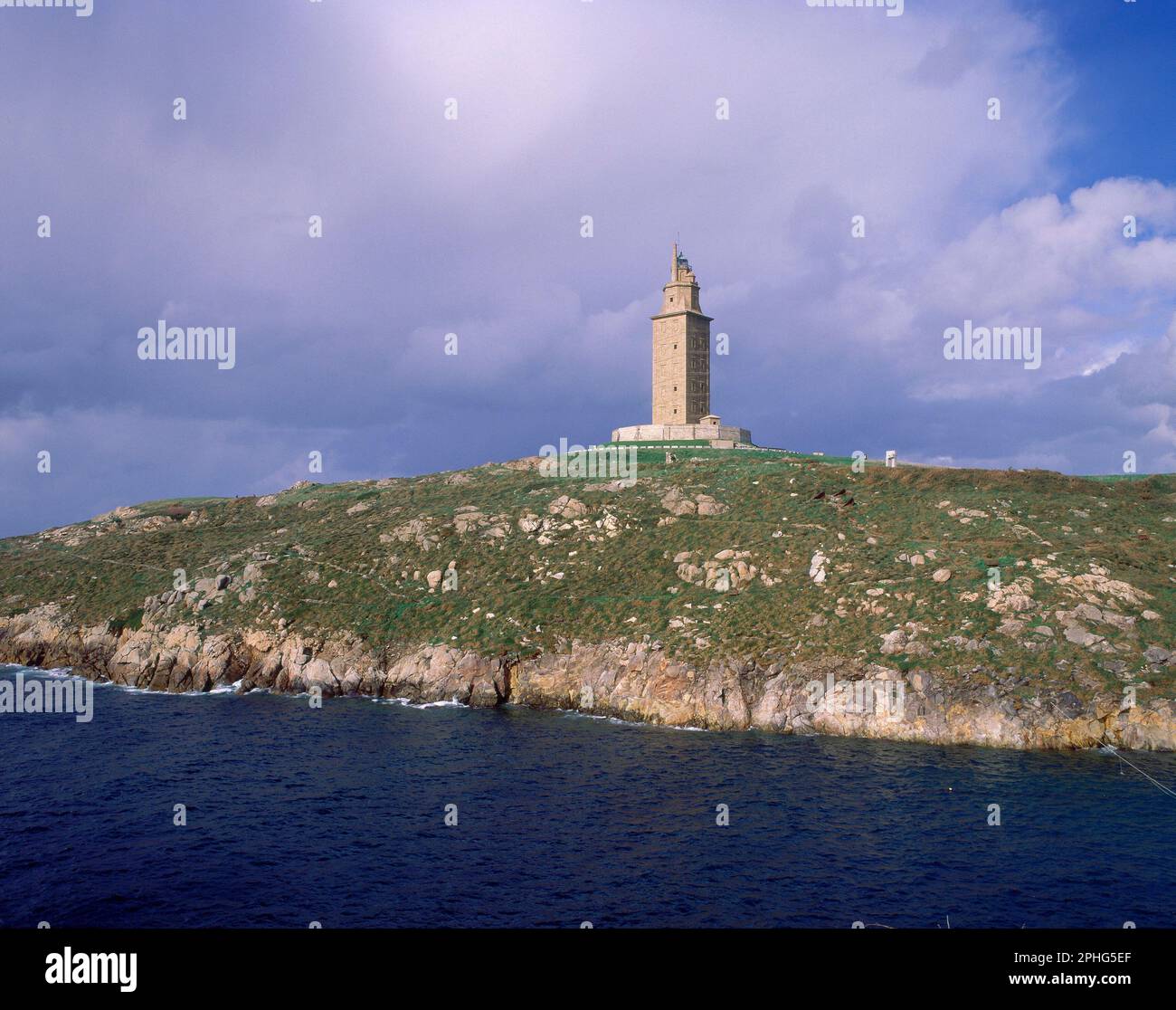 UNICO FARO ROMANO QUE QUEDA - TORRE DEL S II RECONSTRUIDA EN 1790 POR ...