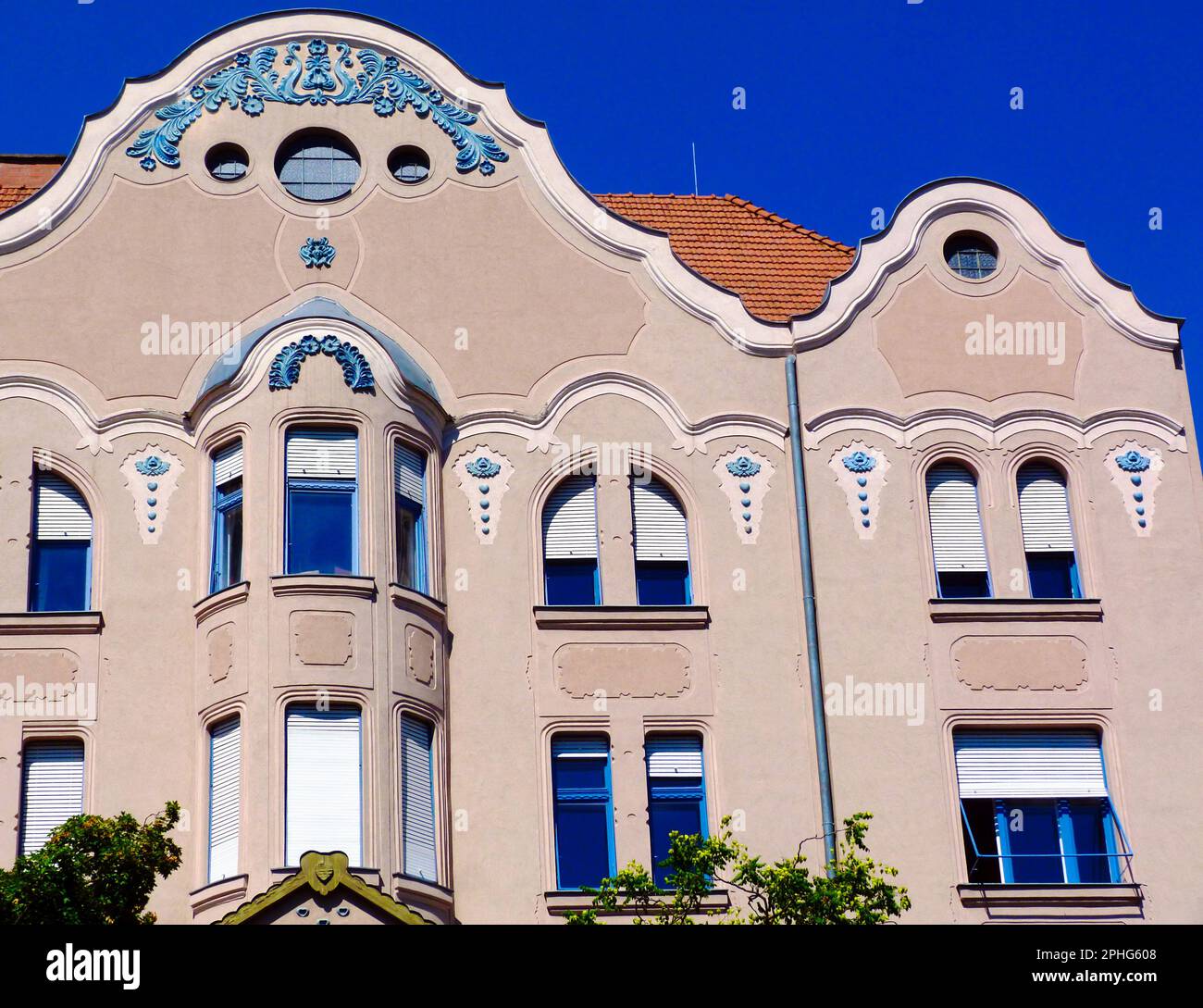 Secessionism style hi-res stock photography and images - Alamy