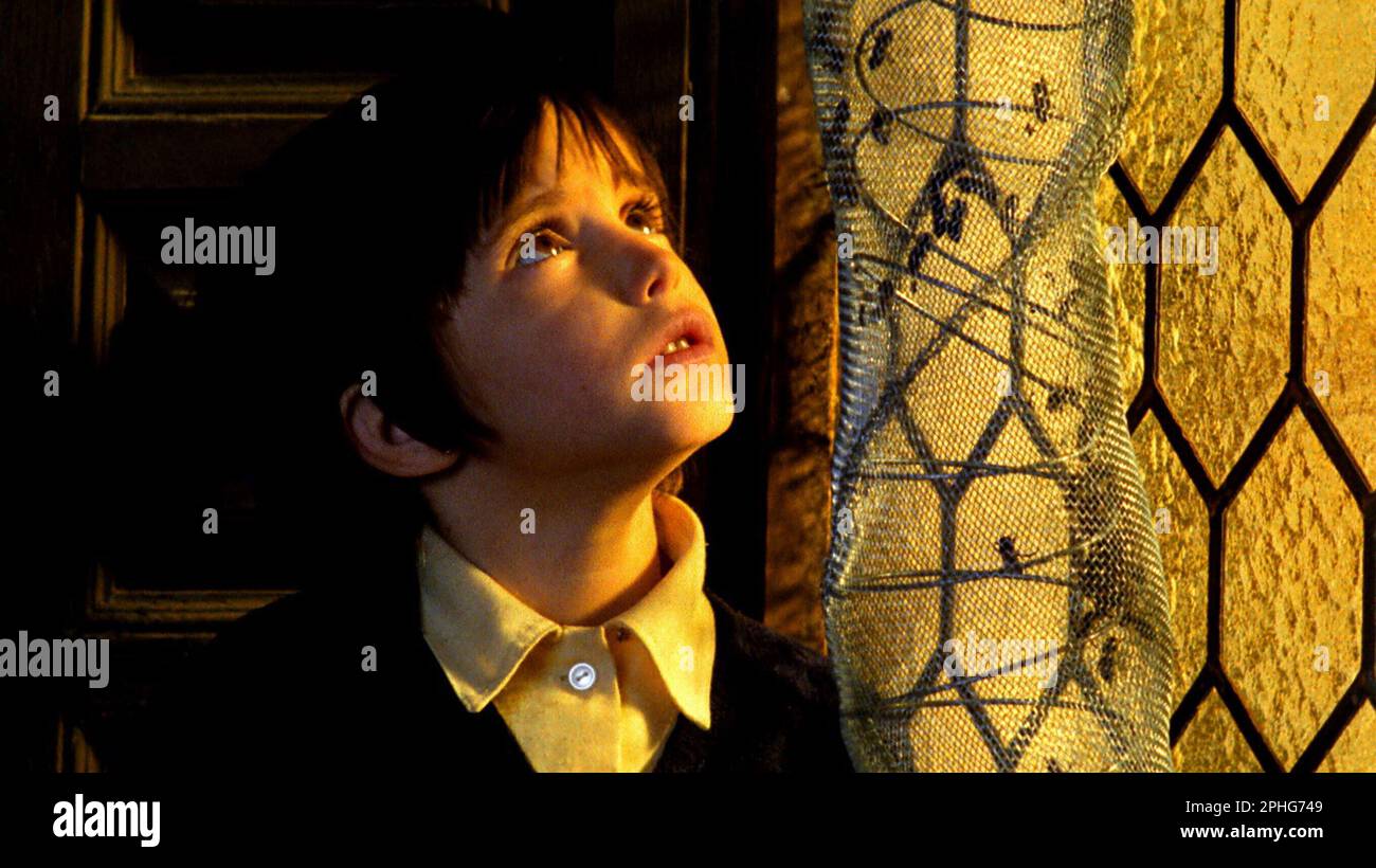 ANA TORRENT in THE SPIRIT OF THE BEEHIVE (1973) -Original title: EL ...