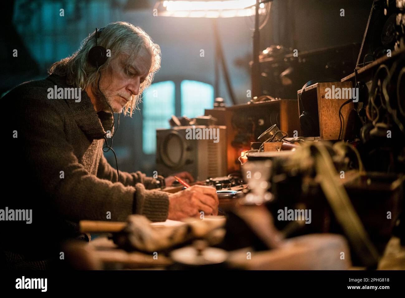 TOMMASO RAGNO in ROBBING MUSSOLINI (2022) -Original title: RAPINIAMO IL ...