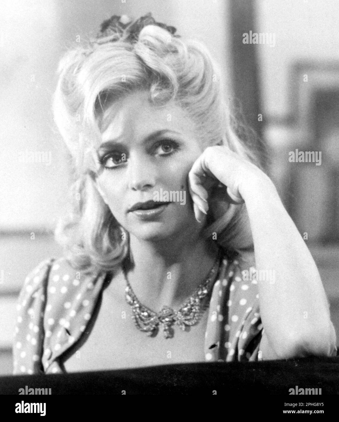 Goldie Hawn In Swing Shift 1984 Directed By Jonathan Demme Credit Warner Brothers Album