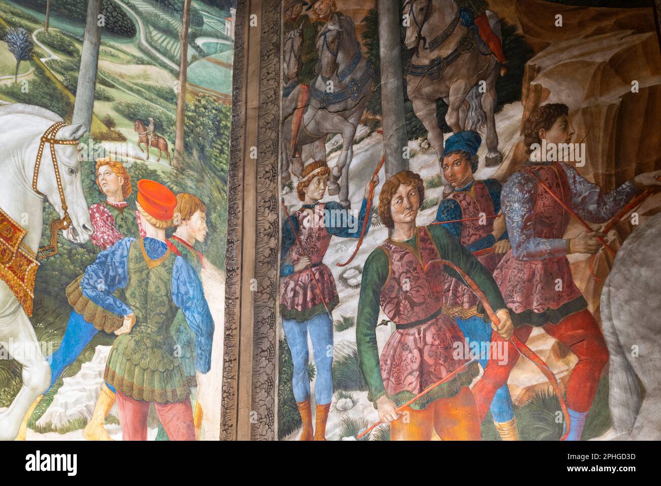 Benozzo Gozzoli's Procession of the Magi fresco in the Medici Chapel in ...