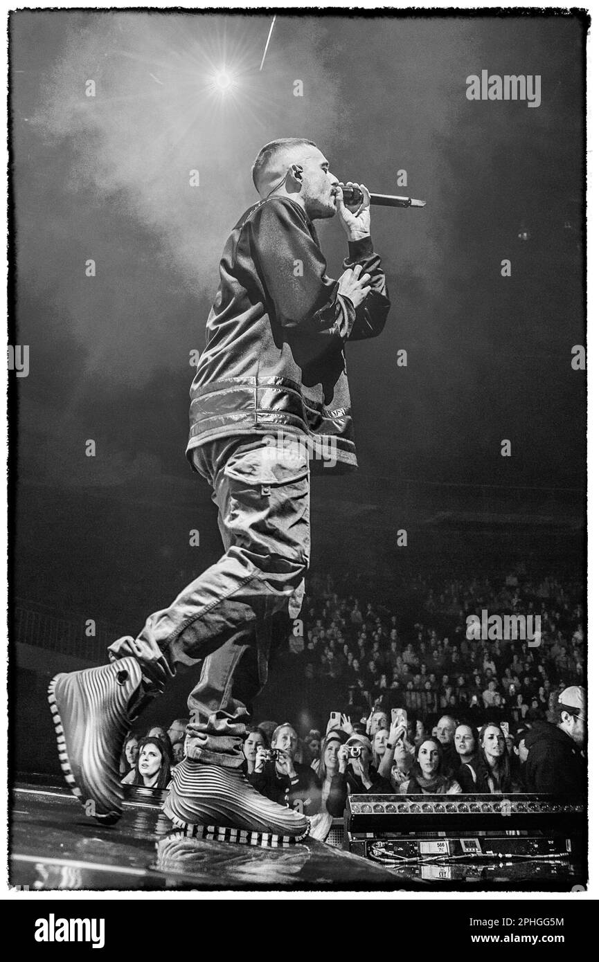 Live in brussels Black and White Stock Photos & Images - Alamy