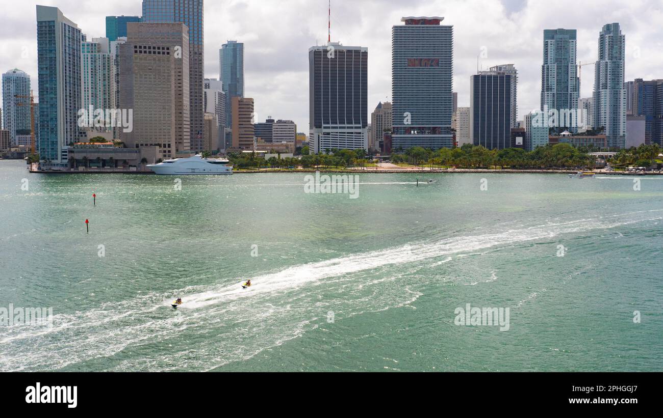miami skyline skyscraper building at daylight. miami skyline skyscraper ...