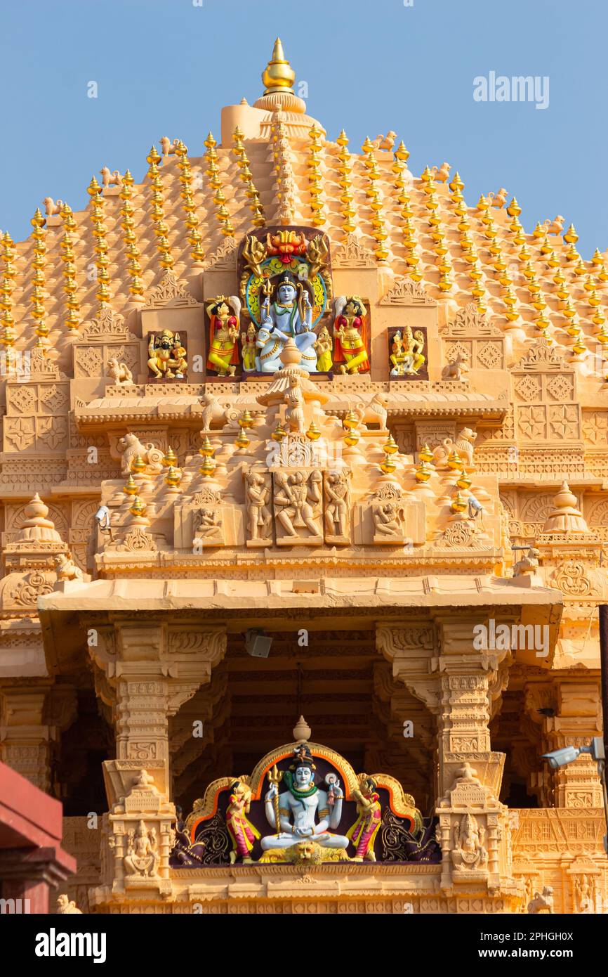 Beautiful View of Somnath Temple, Historical Jyatirlinga, Lord Shiva ...