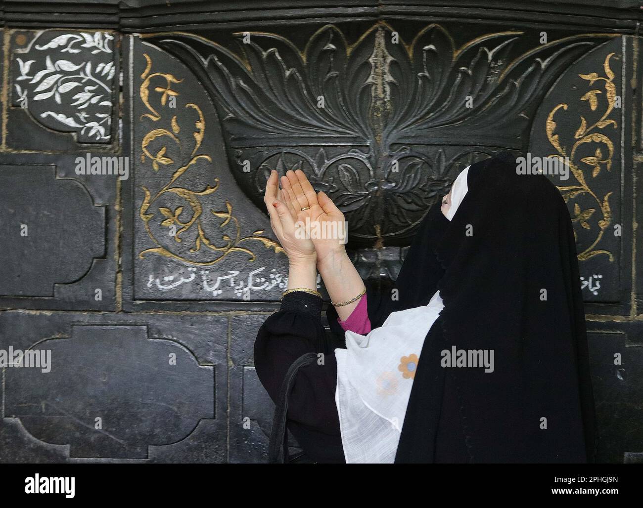 Srinagar Kashmir, India. 28th Mar, 2023. Muslim devotees offer prayers ...