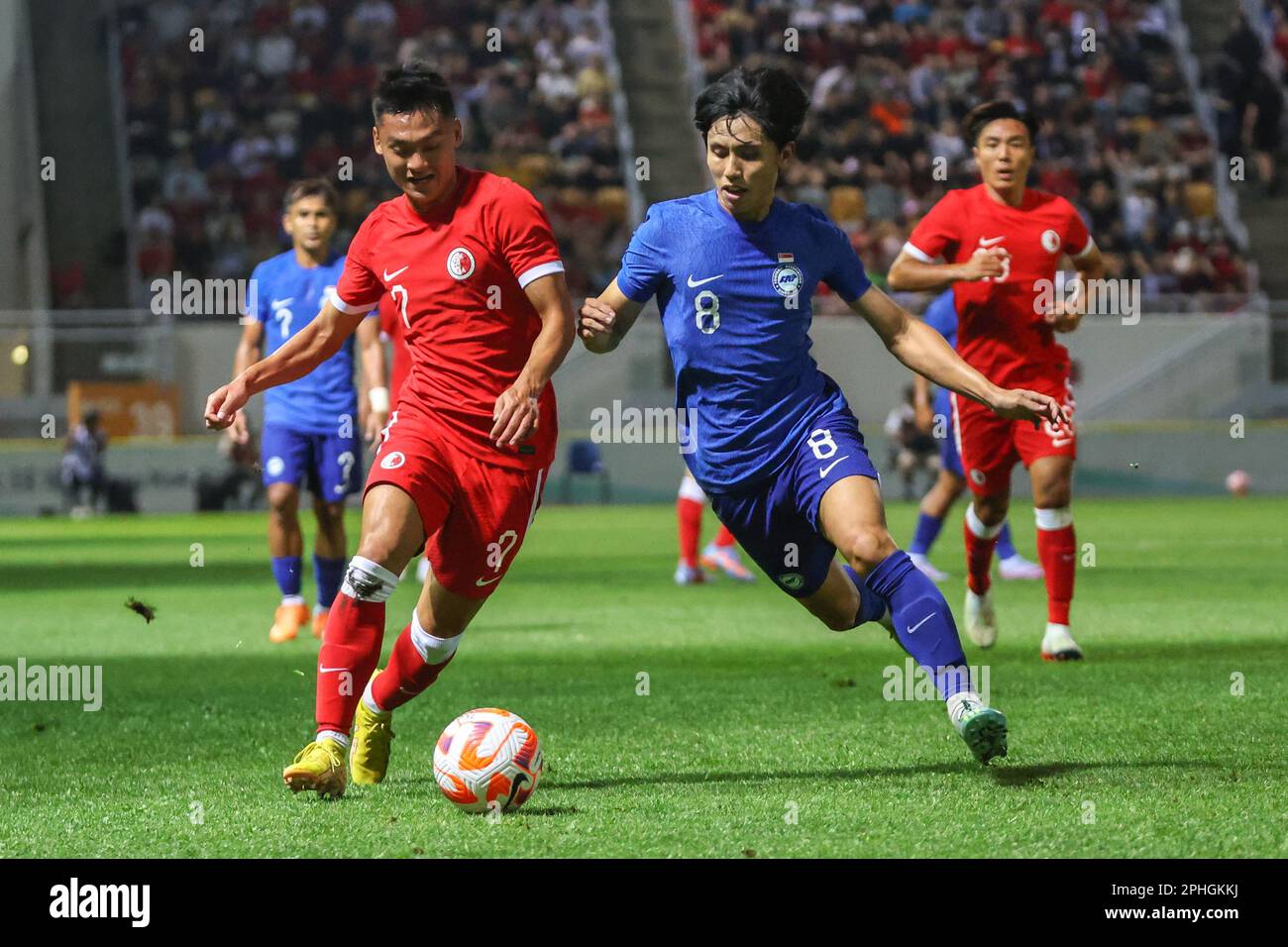 Law Tsz-Chun (7) of Hong Kong and Glenn Kweh Jia Jin (8) of Singapore ...