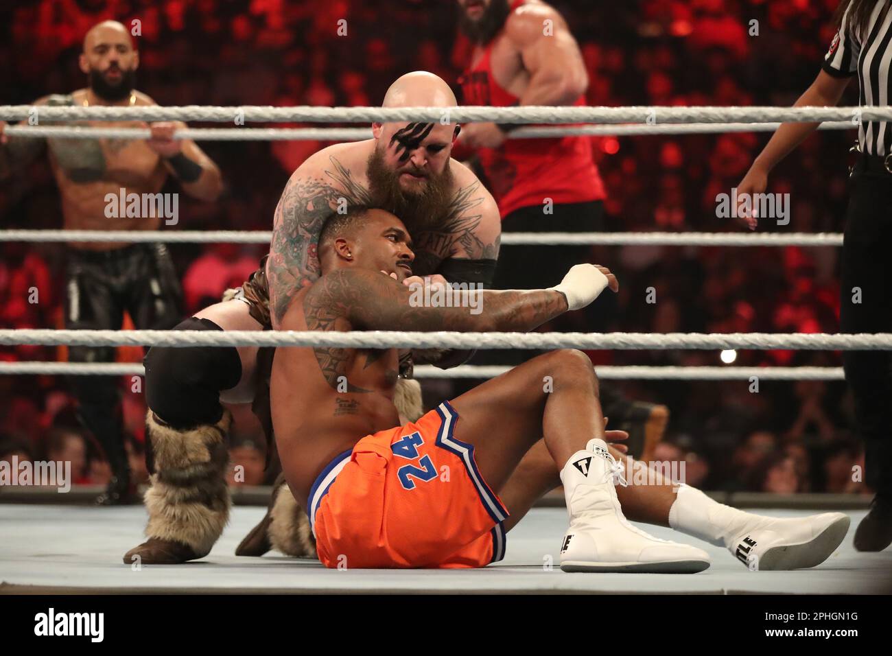 PHOENIX, ARIZONA - MARCH 27: WWE WrestleMania RAW at the Footprint ...