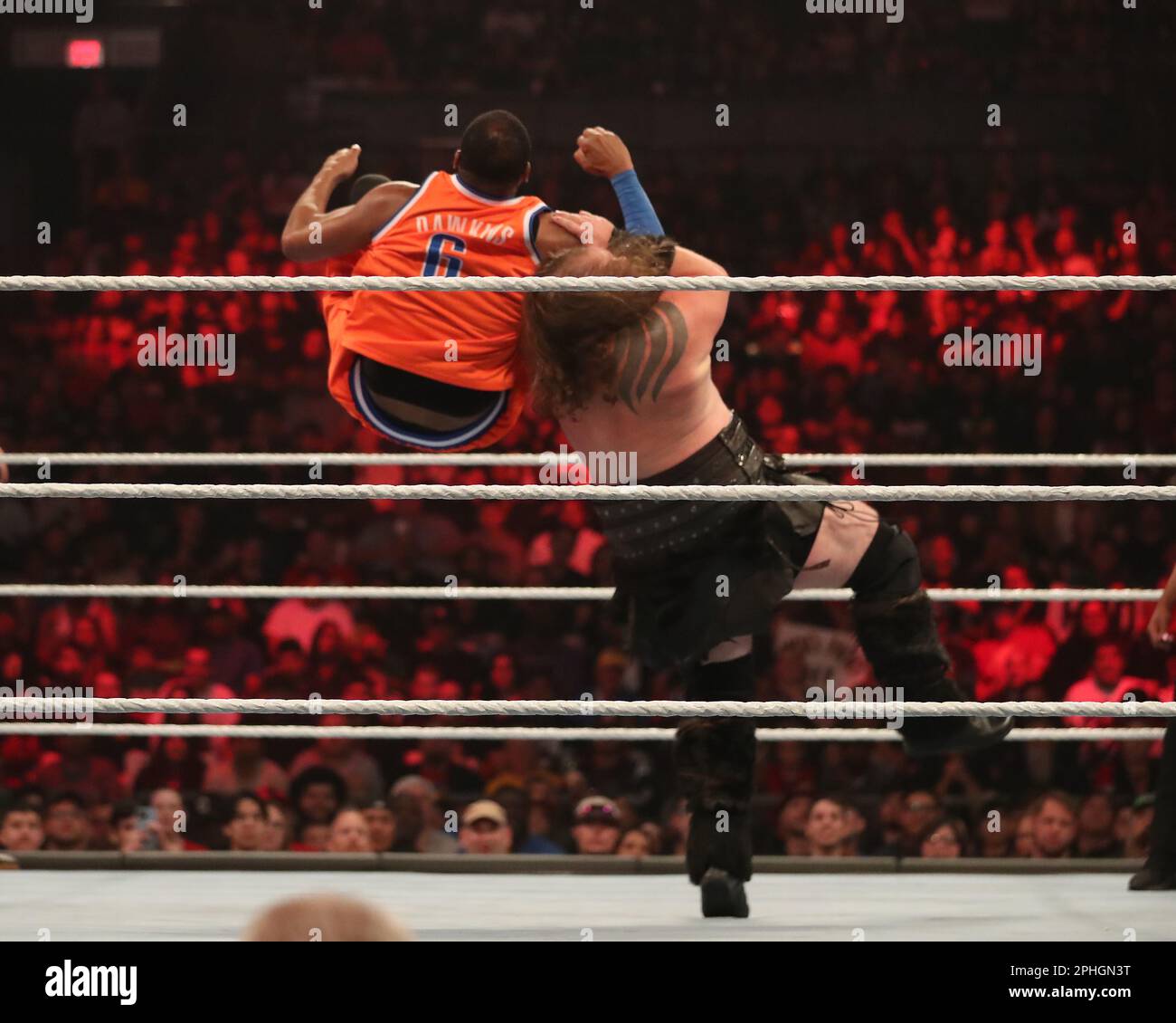 PHOENIX, ARIZONA - MARCH 27: WWE WrestleMania RAW at the Footprint ...