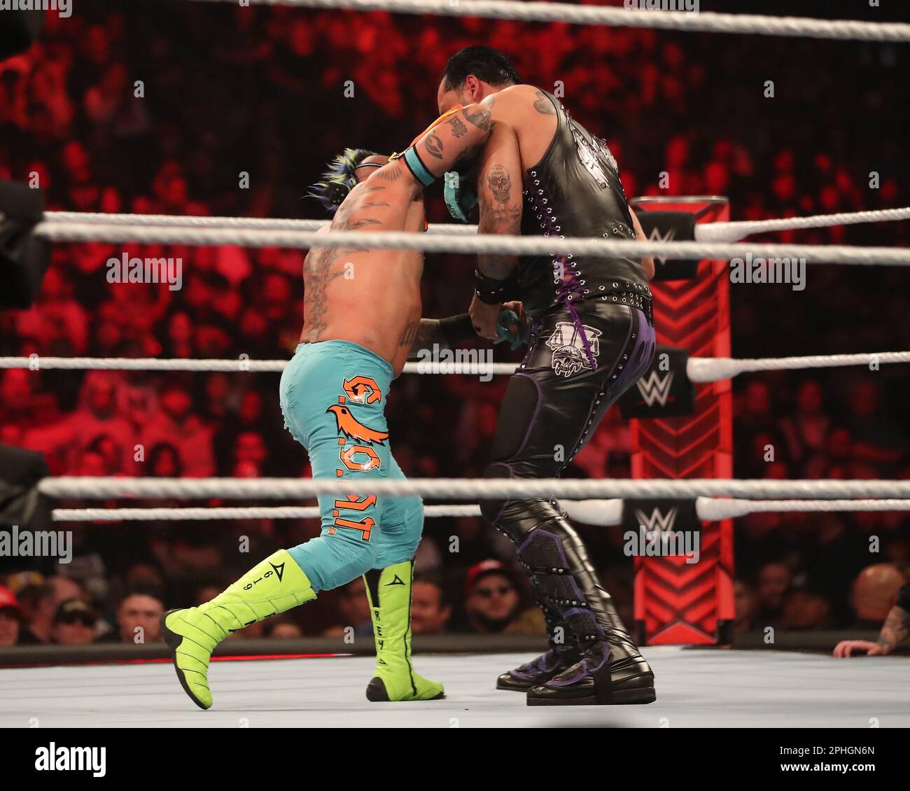 PHOENIX, ARIZONA - MARCH 27: WWE WrestleMania RAW at the Footprint ...