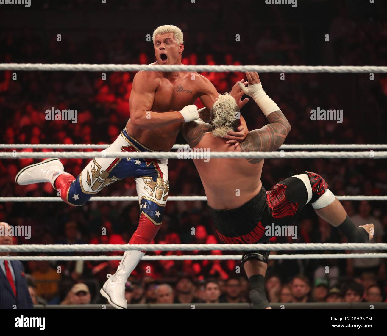 PHOENIX, ARIZONA - MARCH 27: WWE WrestleMania RAW at the Footprint ...