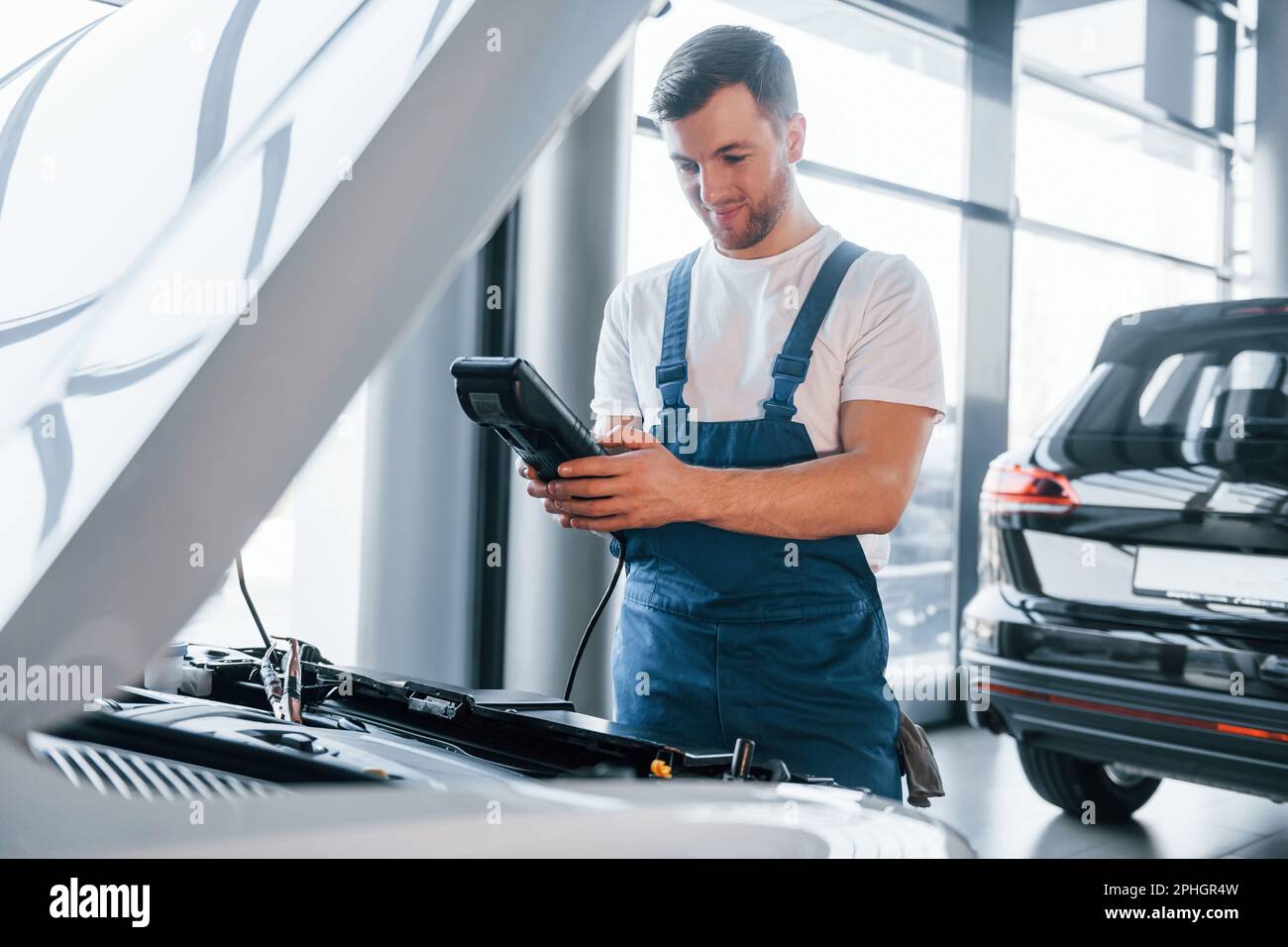 Retail shop interior repairs hi-res stock photography and images - Alamy