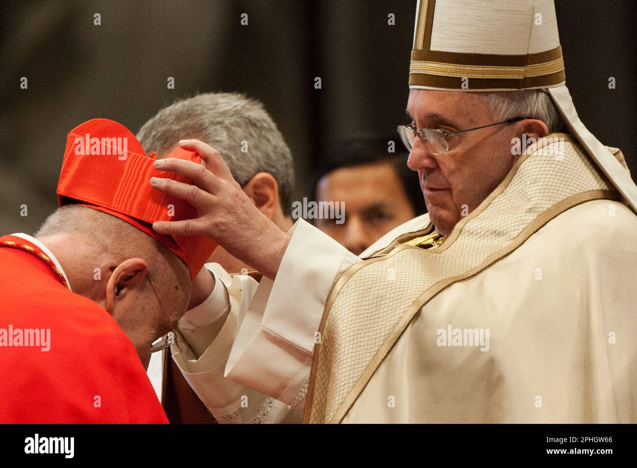 Three cornered biretta hat hi-res stock photography and images - Alamy