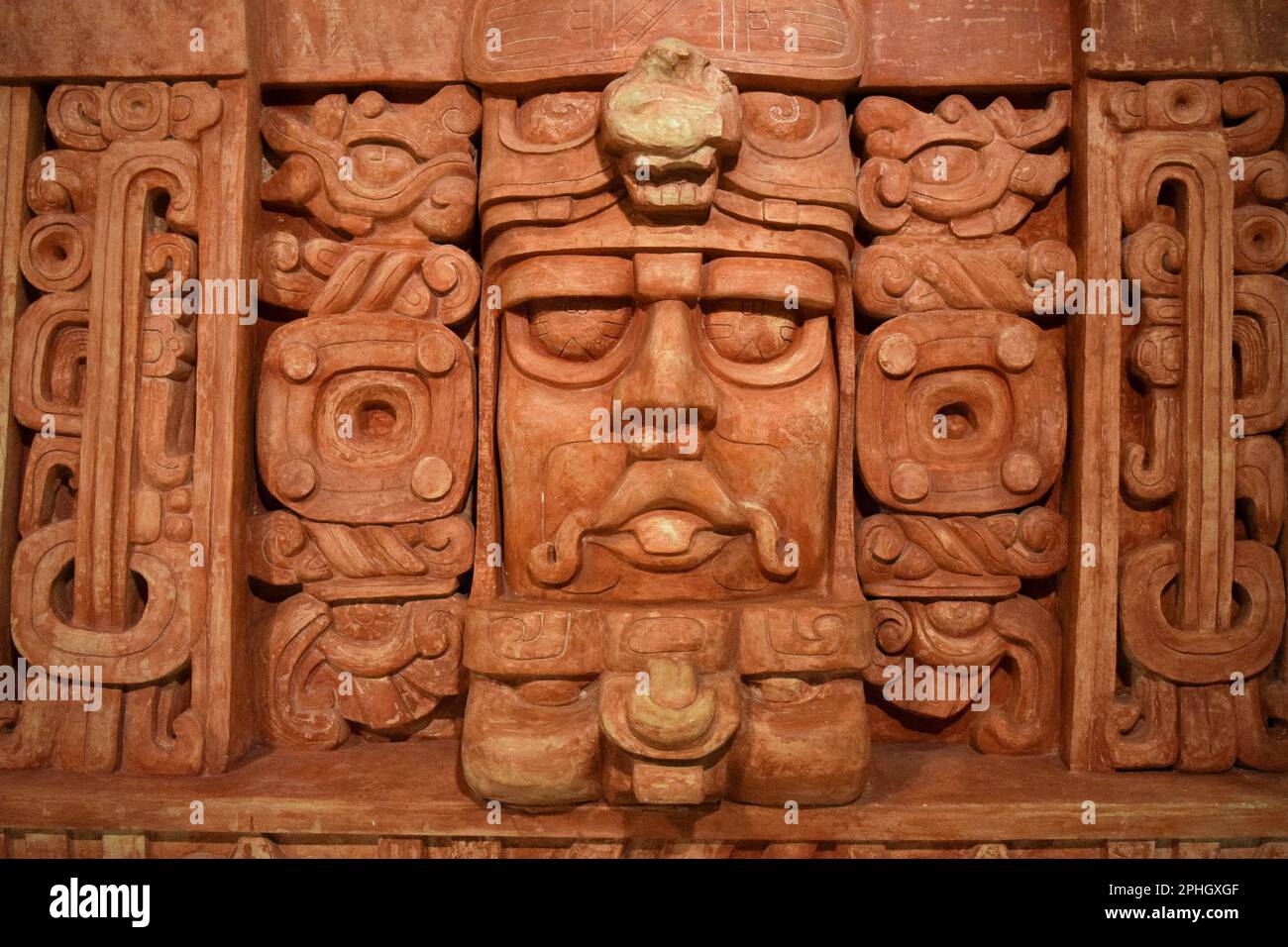 Mayan bas reliefs hi-res stock photography and images - Alamy