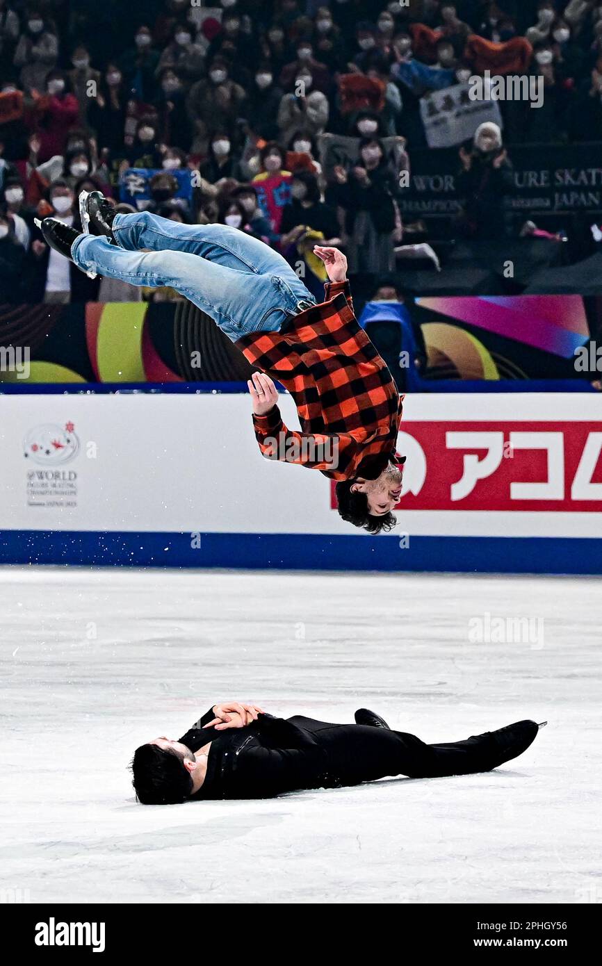 Keegan MESSING (CAN) doing a backflip over Maxime DESCHAMPS (CAN ...