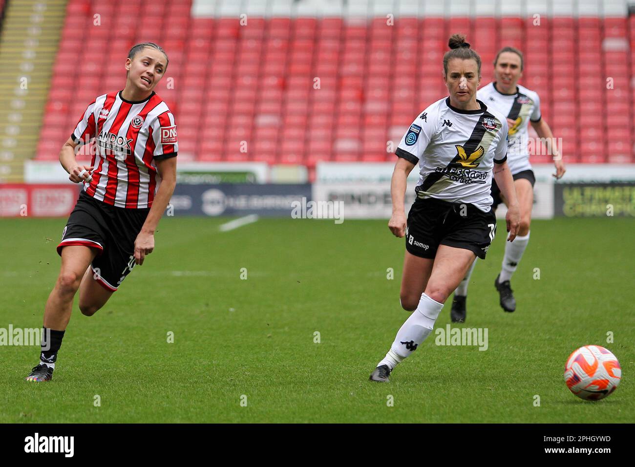 Sheffield, UK. 26th Mar, 2023. Sheffield, England, March 26th 2023; Mia ...