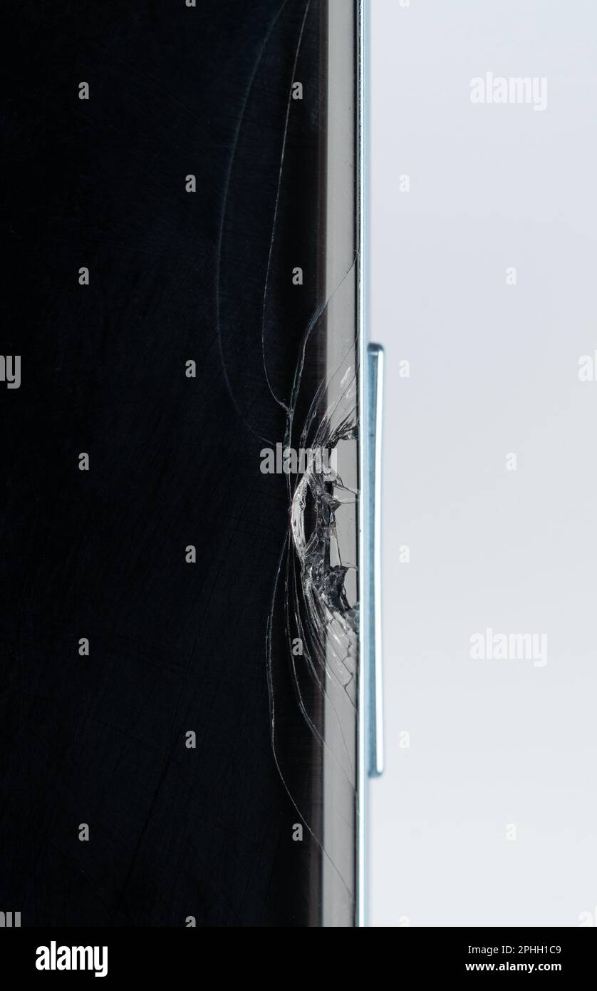 Screen smashed hi-res stock photography and images - Alamy