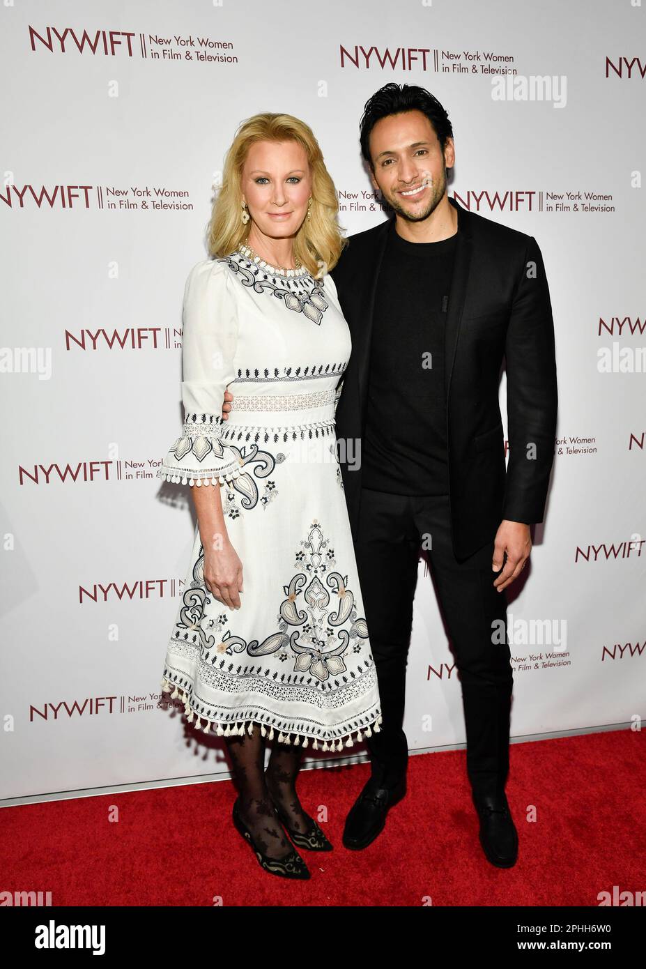 Honoree Sandra Lee, left, and boyfriend Ben Youcef attend the New York ...