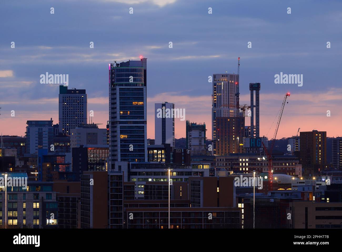 The tall buildings of Leeds City Centre skyline Stock Photo - Alamy