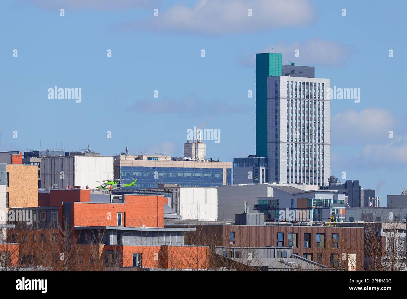 Childrens Air Ambulance landing at Leeds General Infirmary hospital ...