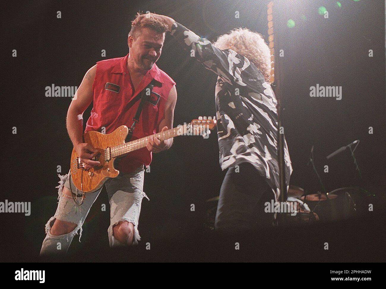 Van Halen 2 C 13may95 Dd Ls From Left Eddie Van Halen And Sammy Hagar