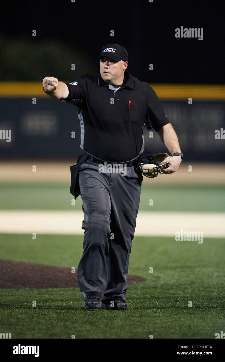 Home plate umpire Craig Barron works the ACC baseball game between the ...