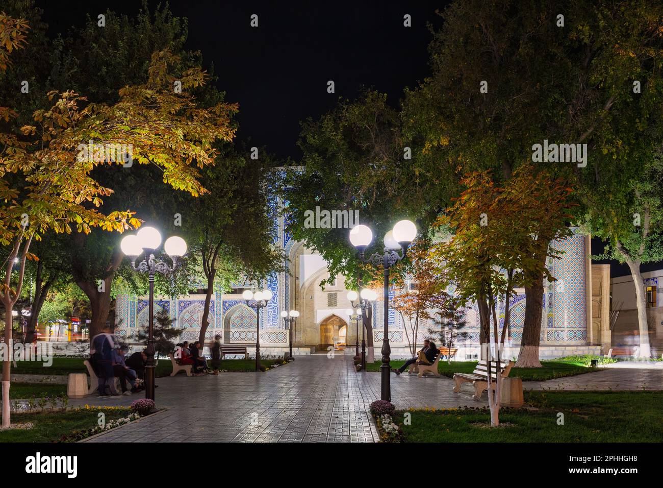 Evening park in front of Nodir Devonbegi Madrasah (Nadir Divan-Begi ...